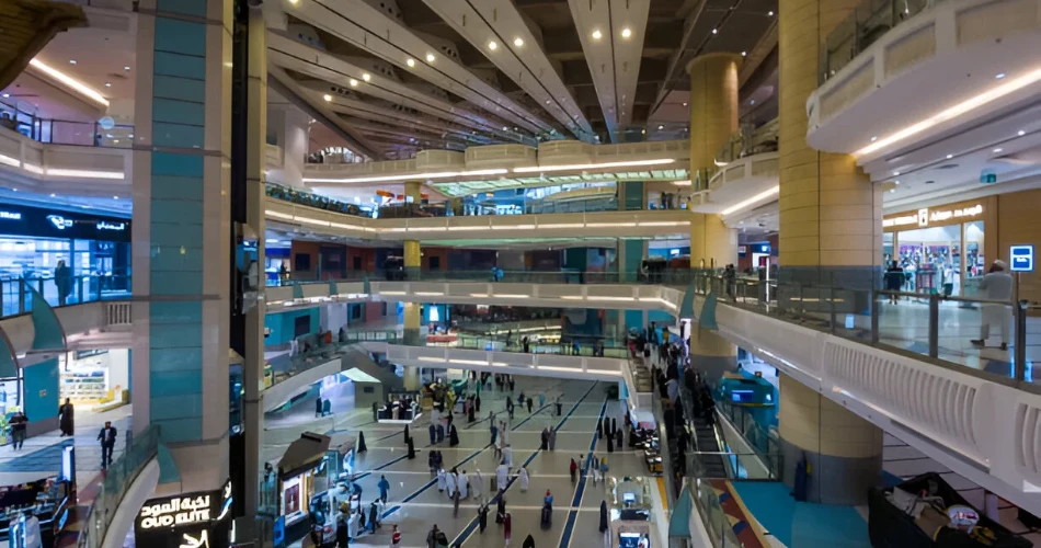 Clock Tower Shopping Center Makkah – Shopping & Dining Guide